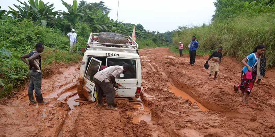 RDC : La route Kisangani-Bunia très délabrée - Matininfos.NET